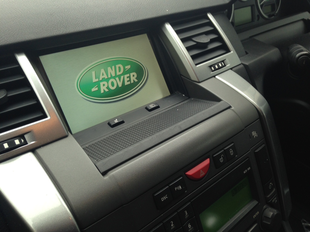 Buy a Range Rover Sport Dash Mat in the US, Canada or Australia
